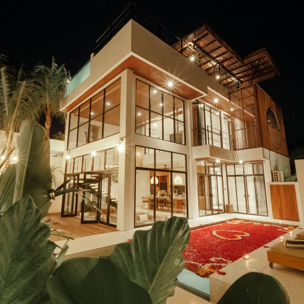 ELYSIUM ECO-SITY - RE House